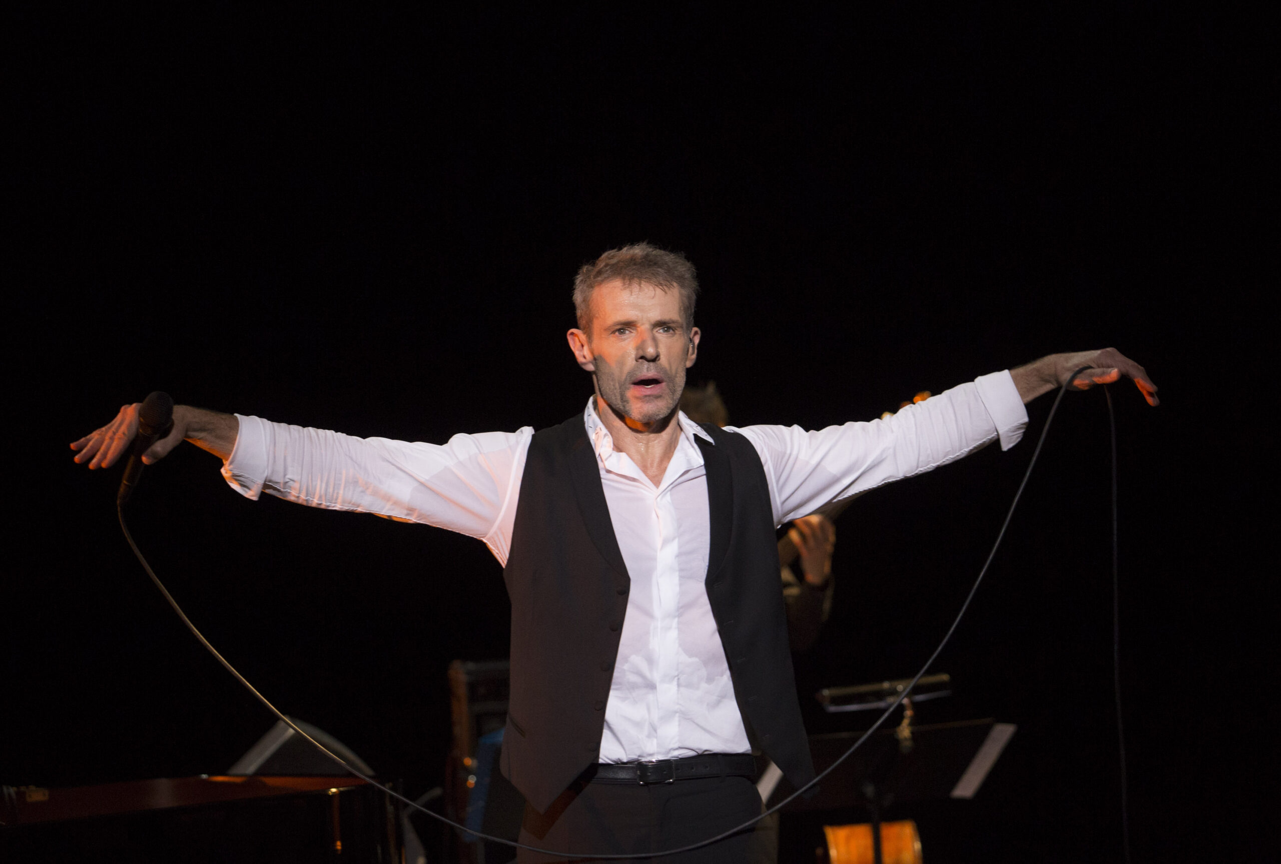 Lambert Wilson chante Montand au TNP à Villeurbanne Lyon