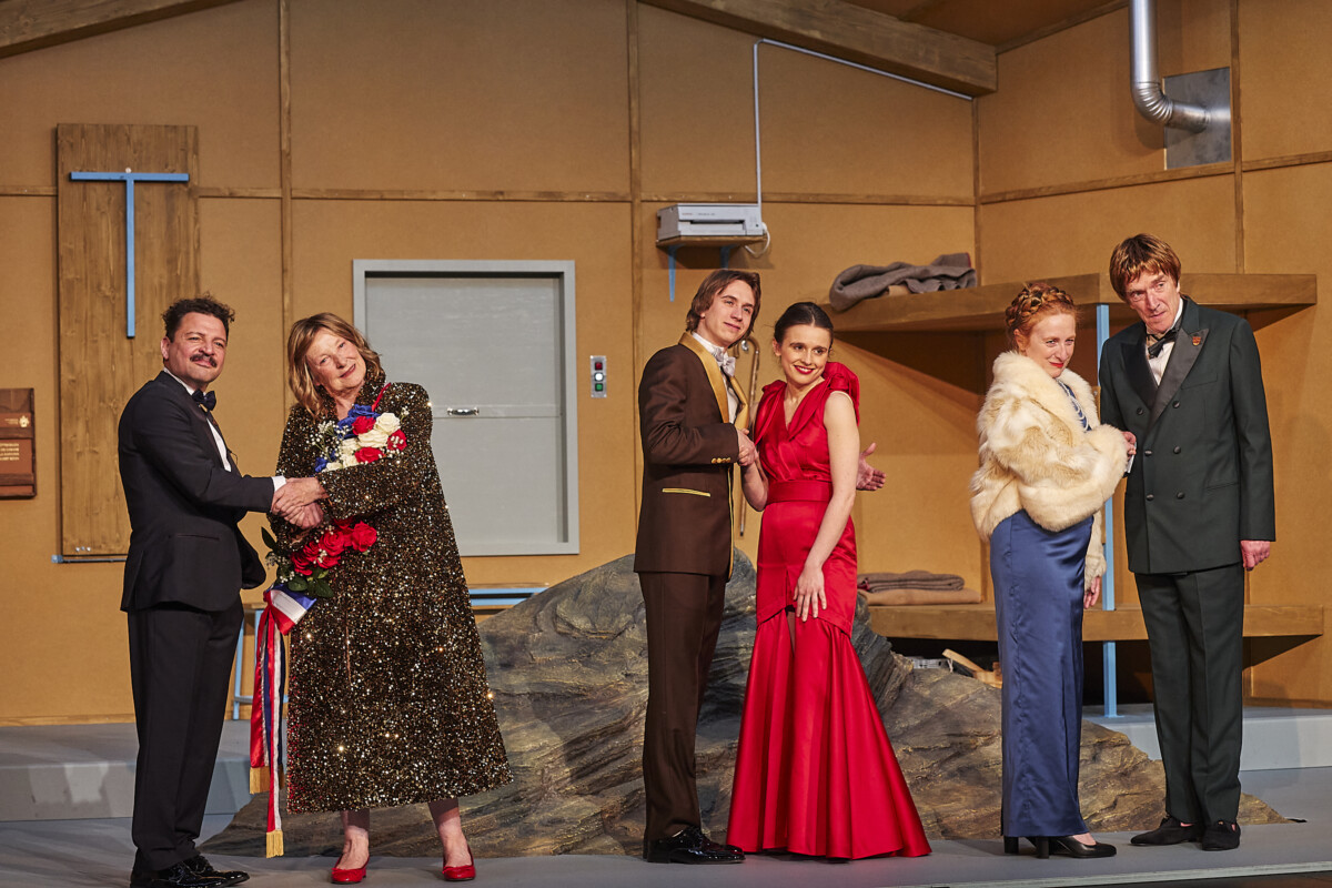 Le Sommet - Théâtre National Populaire